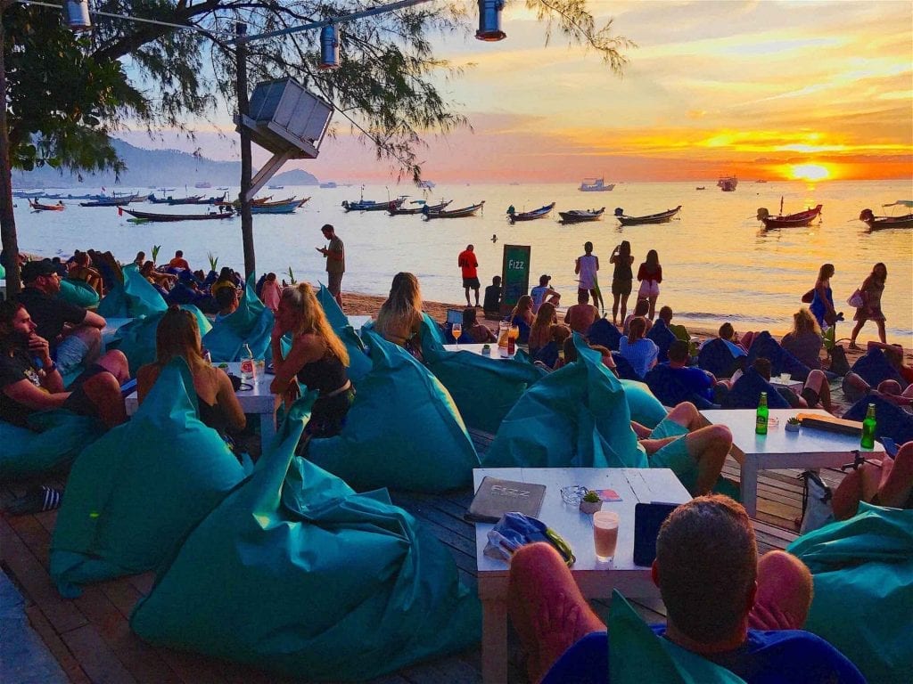 Fizz Beach Lounge Koh Tao | Funky Turtle